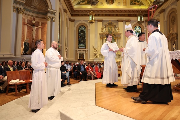 Ordination update: new deacons for San Jose - Deacon Greg Kandra